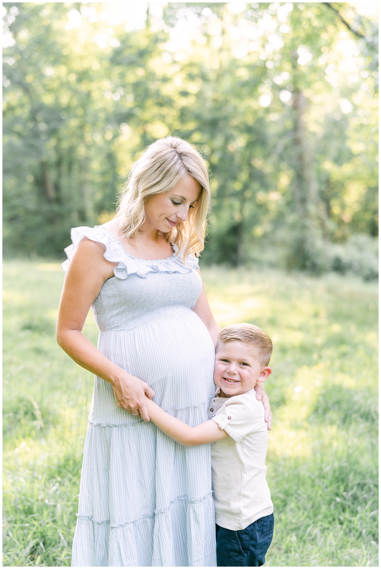How to Involve Siblings in Maternity Photos | Grace Emily Photography